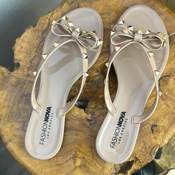 Fashion Nova | Shoes | Fashionnova Izzy Studded Flat Sandals | Poshmark